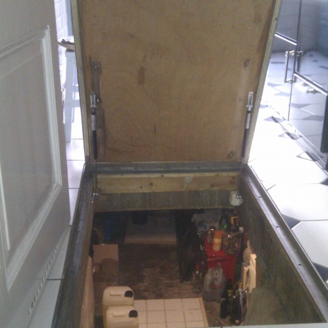 Gas spring applications | Gasspringsshop.co.uk